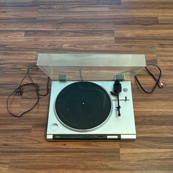 Vintage | Media | Akai Auto Return Turntable Model Apb | Poshmark